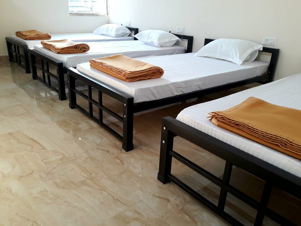4 Bed Mix Dormitory Room - City Central Hostel