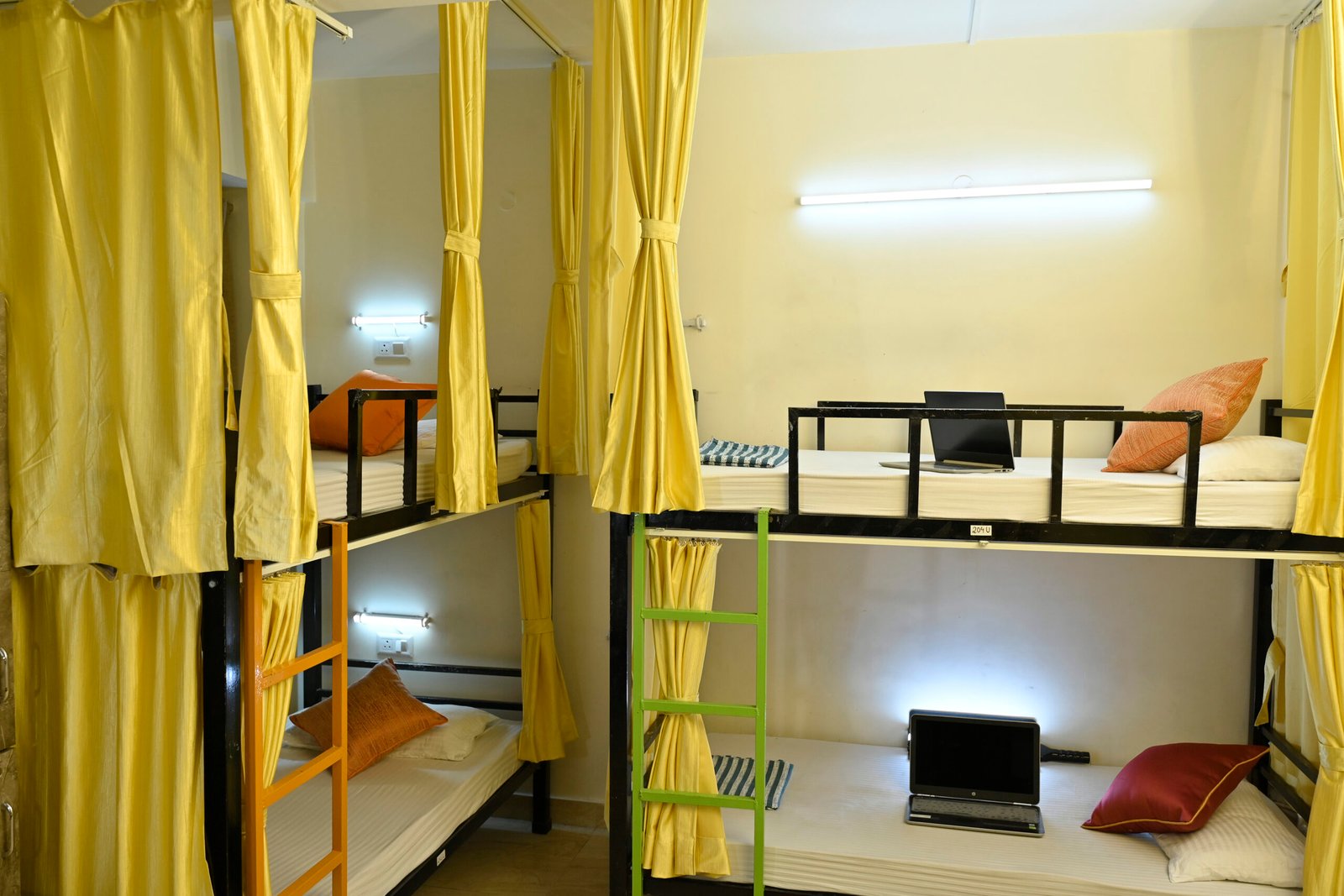 City Central Hostel - Backpackers Hostel in Kolkata